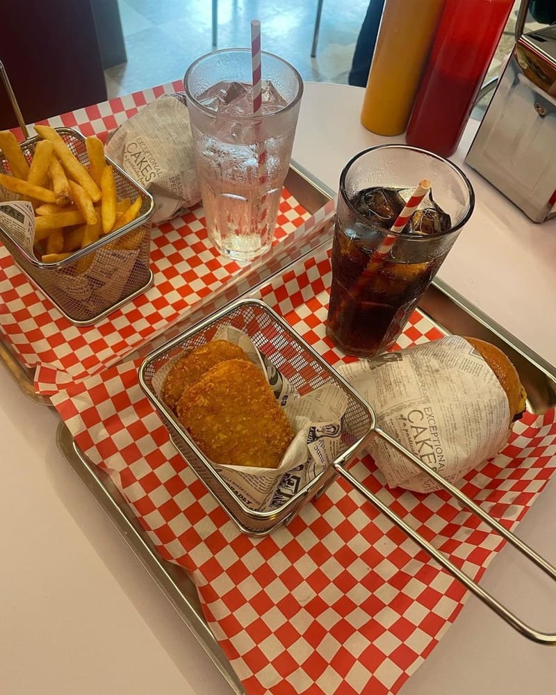 Rush Diner 
